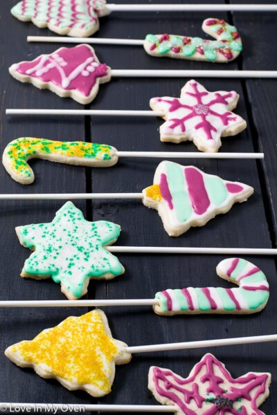 Christmas Cookie Pops - Love In My Oven