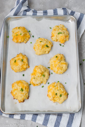 Cheesy Cornmeal Drop Biscuits - Love In My Oven