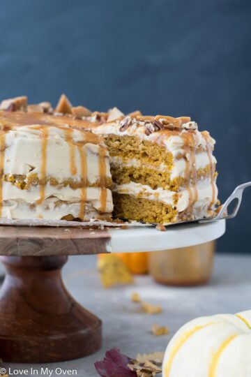 Pumpkin Caramel Cake - Love In My Oven