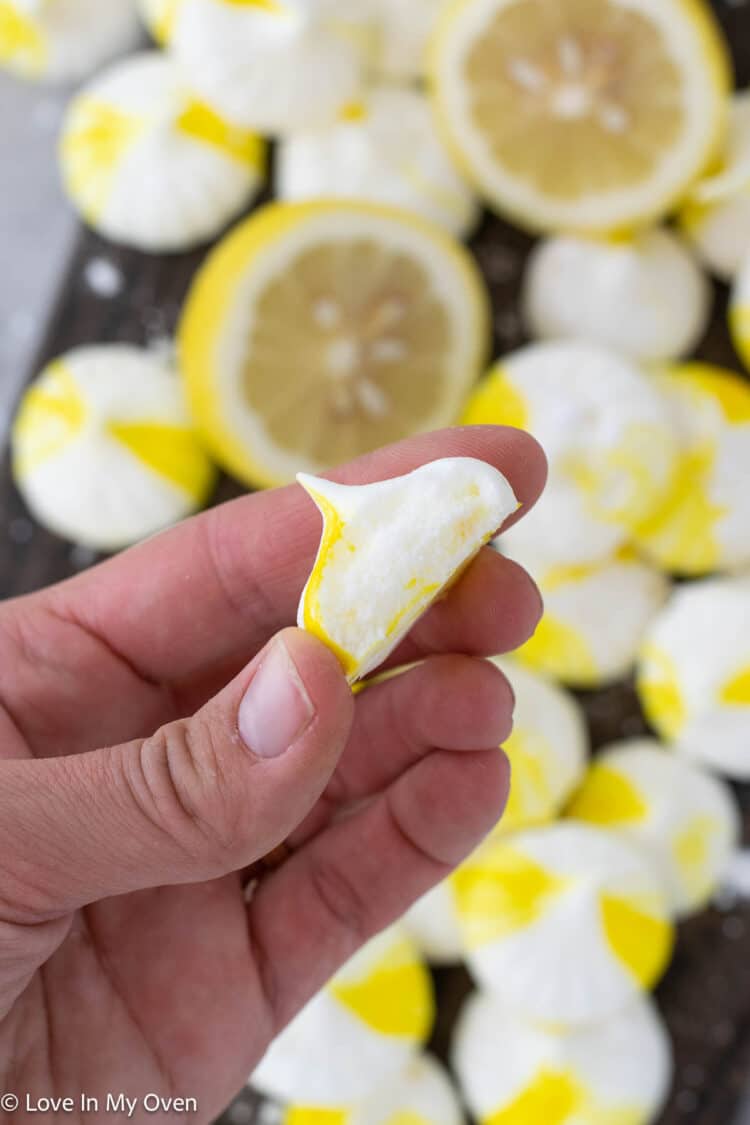 Lemon Meringue Cookies - Love In My Oven