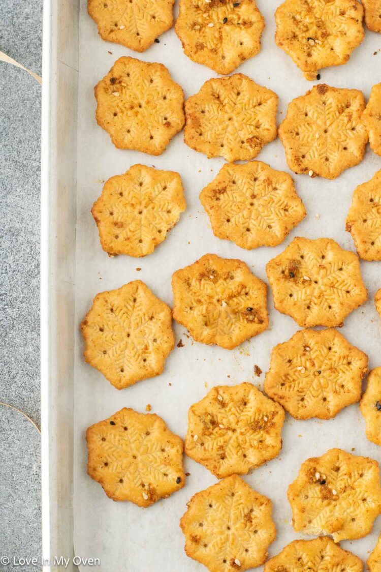 Baked Ritz Crackers - Love In My Oven