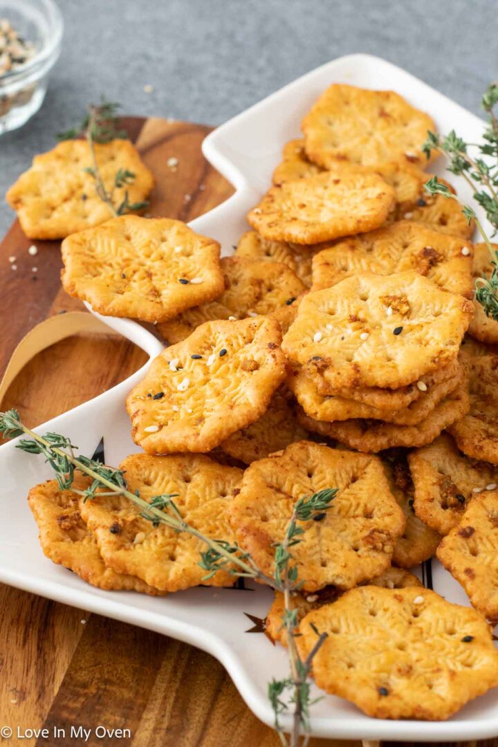 Baked Ritz Crackers - Love In My Oven