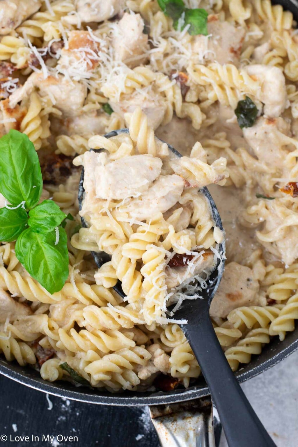 Marry Me Chicken Pasta - Love In My Oven
